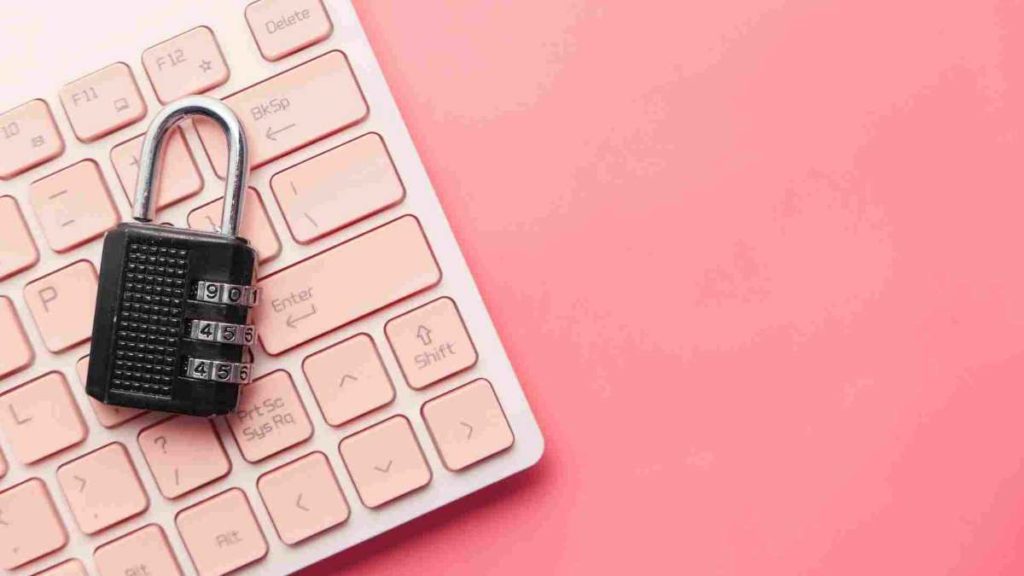 Protege tus claves con gestores de contraseñas - Literal